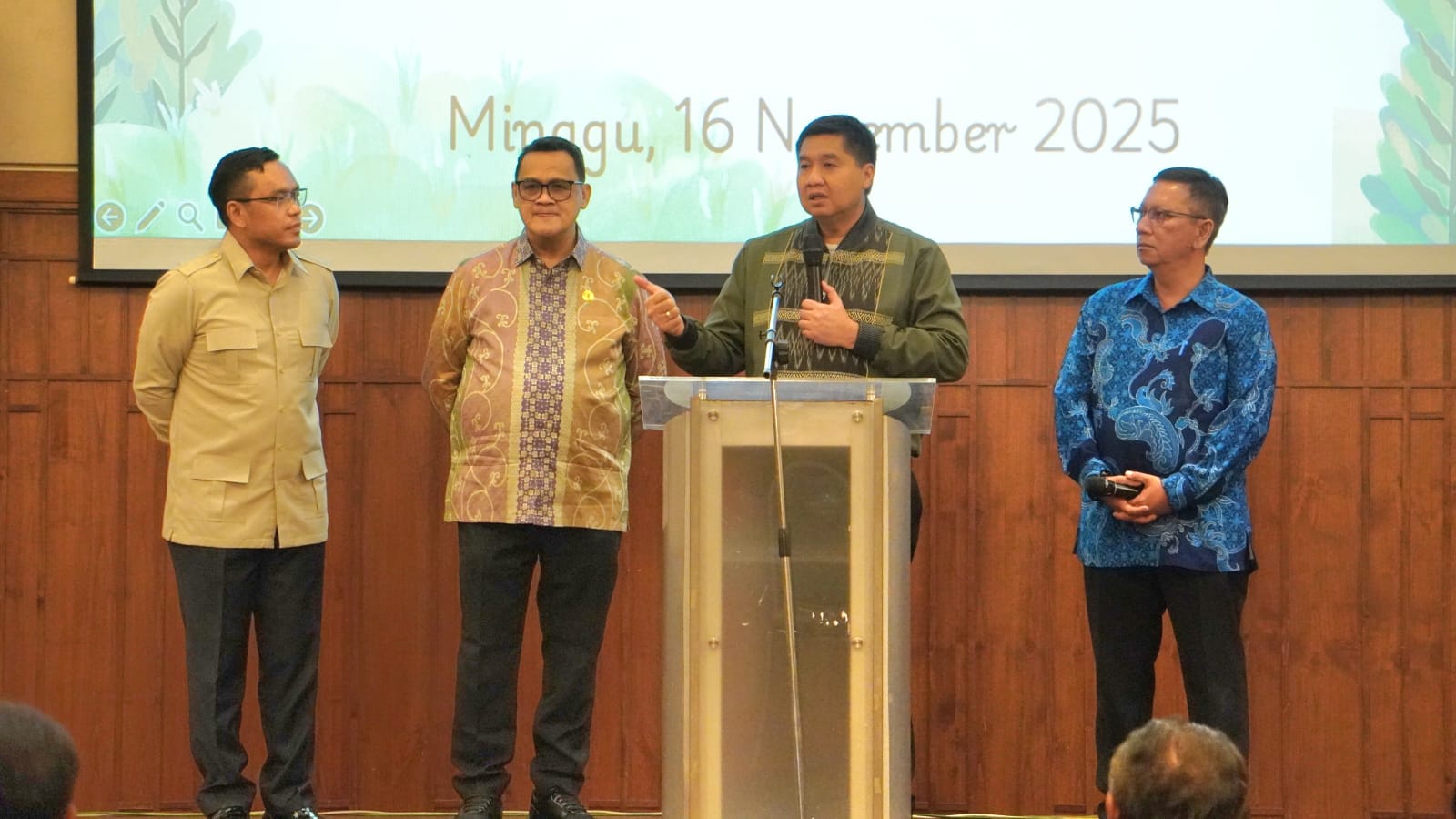 PGI dan Panitia Natal Nasional 2025 Tekankan Perayaan Natal yang ...